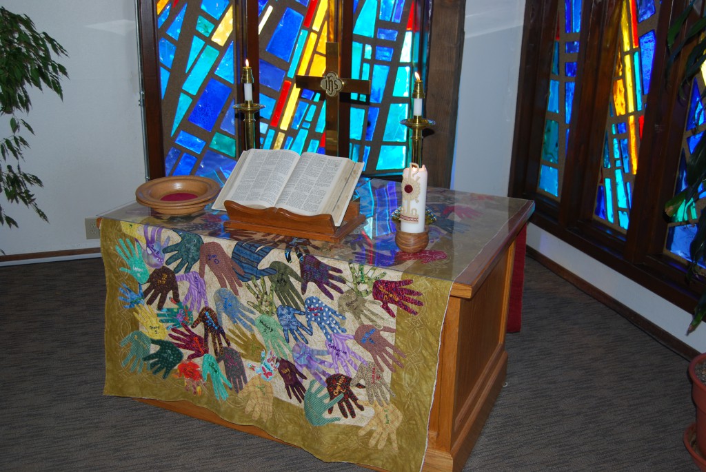 communion_table – Heritage Presbyterian Church